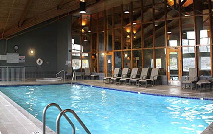 C'mon Inn Hotel & Suites