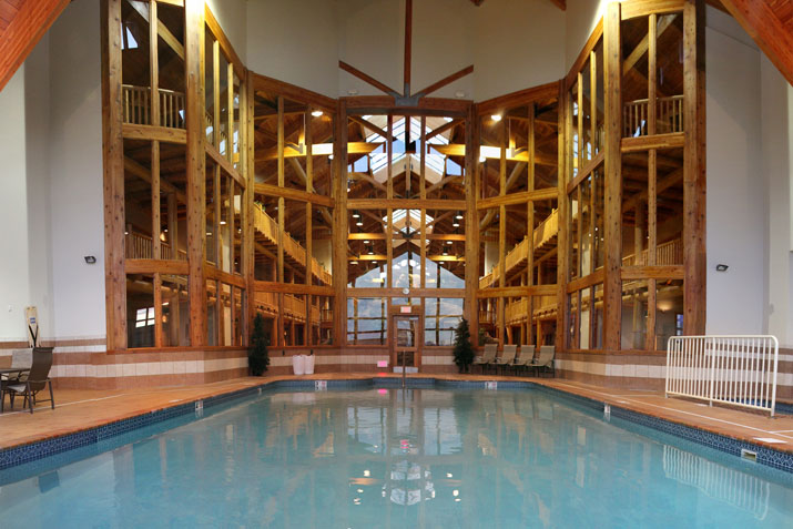 C'mon Inn Hotel & Suites